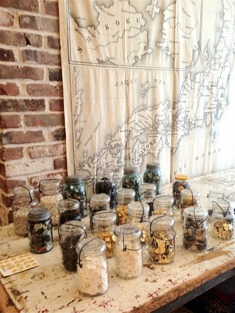 Attention to Detail: 45 rpm - Lisa Lindblad Travel Design